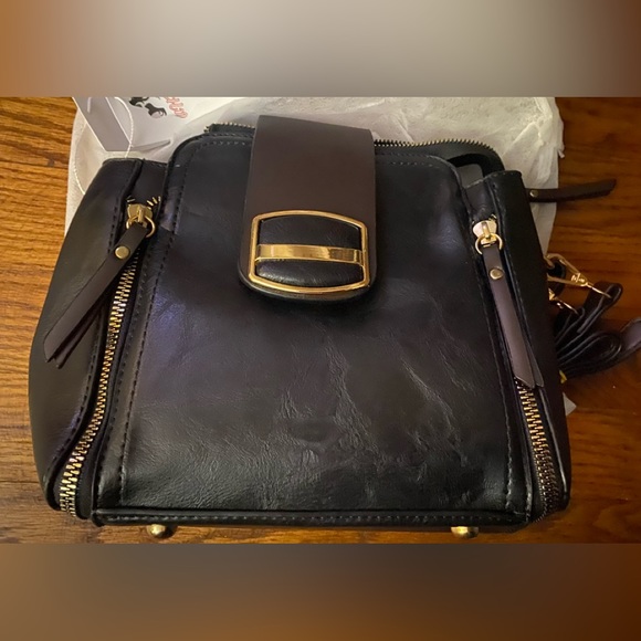 unbranded | Bags | Small Crossbody Purse Blacknwt | Poshmark